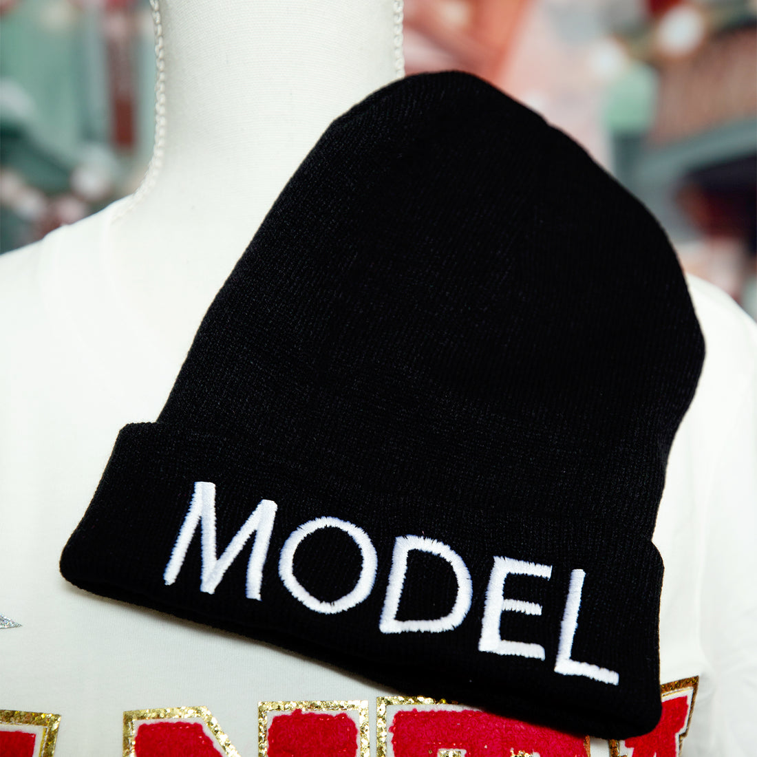 Model Beanie – Krissy King